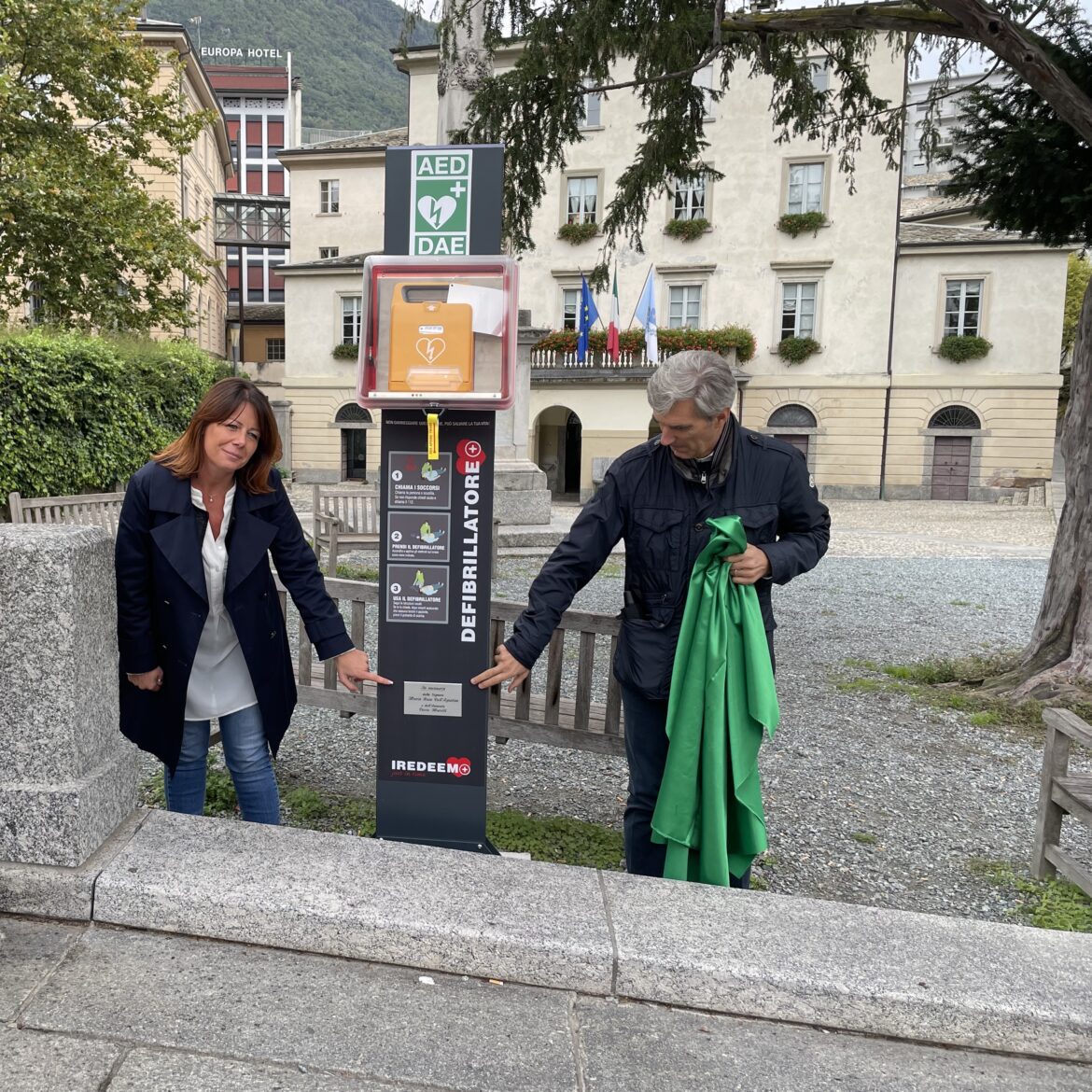 SONDRIO. DONAZIONE AL COMUNE: INSTALLATI SEI NUOVI DEFIBRILLATORI IN ...